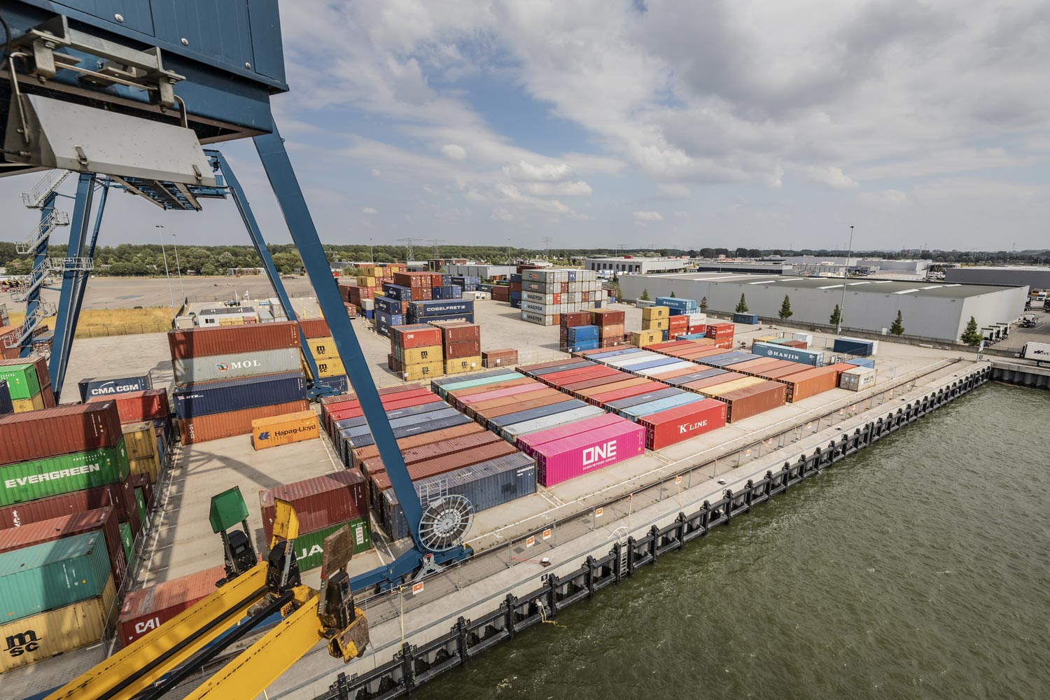 Terminal Alblasserdam | Onze Inland Terminals BCTN