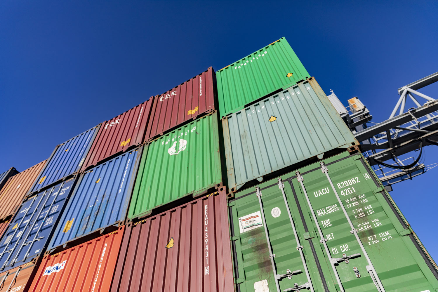 Bekijk onze Container Opslag mogelijkheden | BCTN Diensten